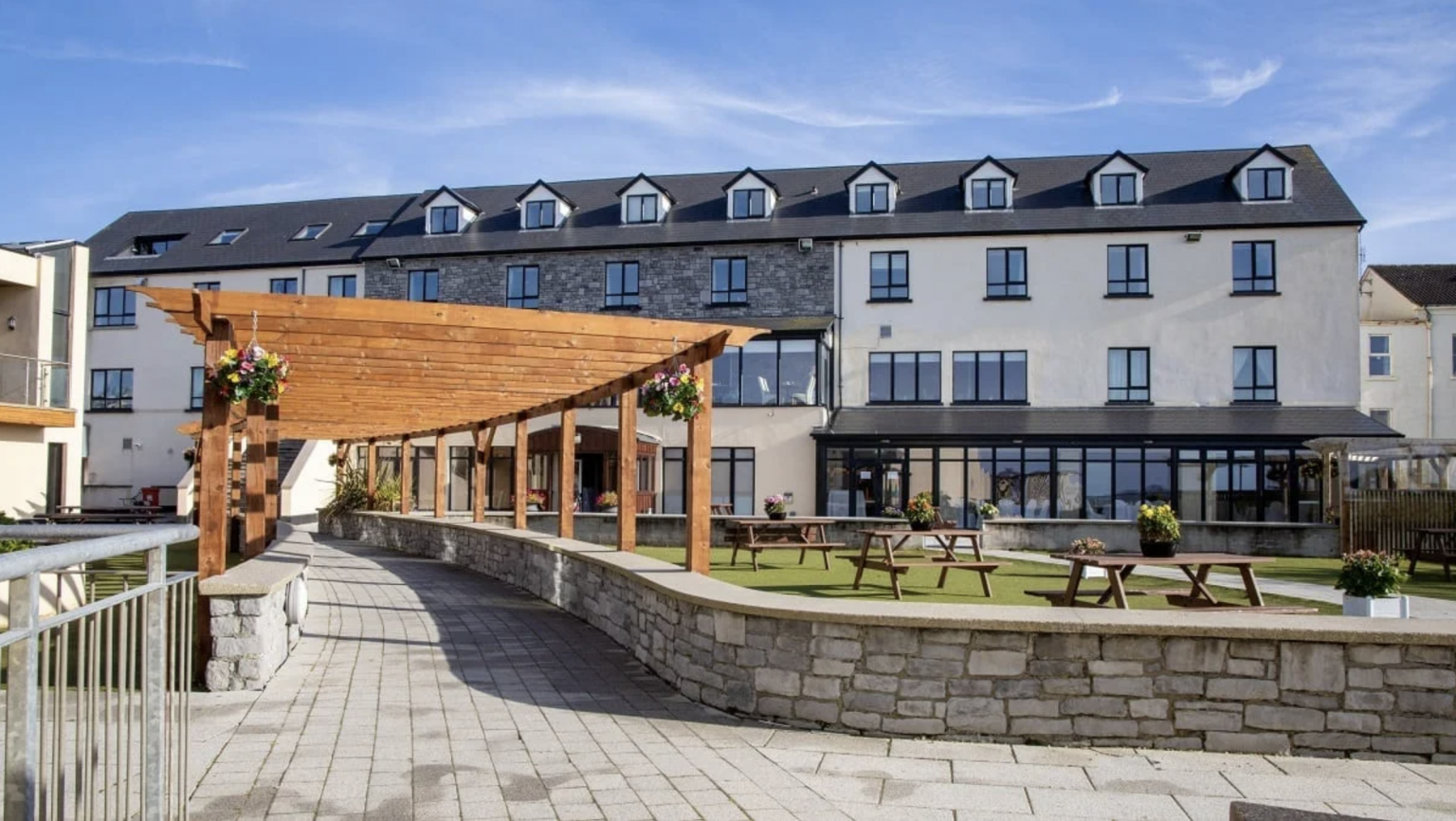 Seaweed Baths in Sligo, Ireland - A Revitalizing Experience at Ocean ...